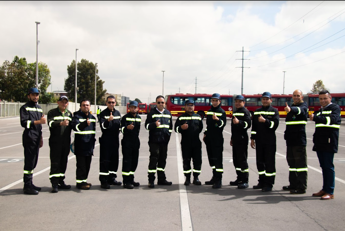 ¡MÁS CERCANOS A TI!